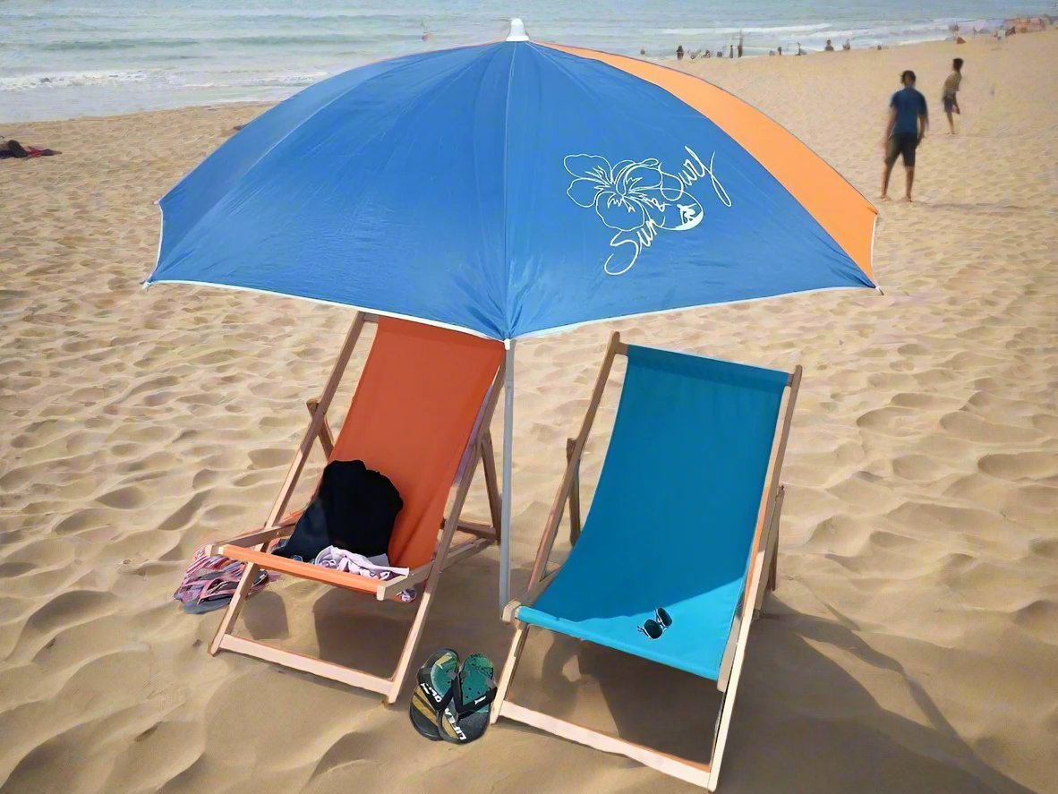 Rent Beach Equipment in Barcelona | Chairs, Umbrellas, Towels & More ...